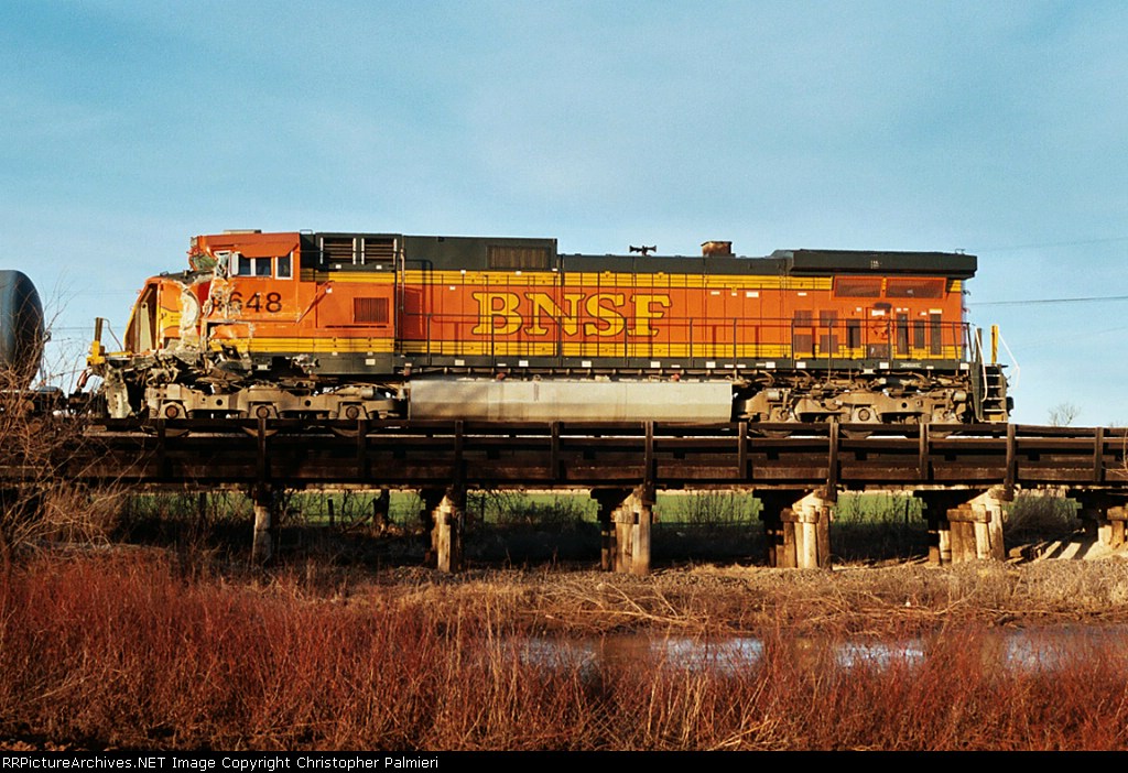 BNSF 4648
